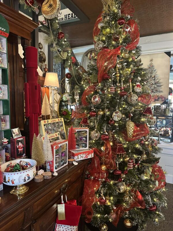 2025 Holiday Shopping in Grays Harbor: Celebrating Local Small ...